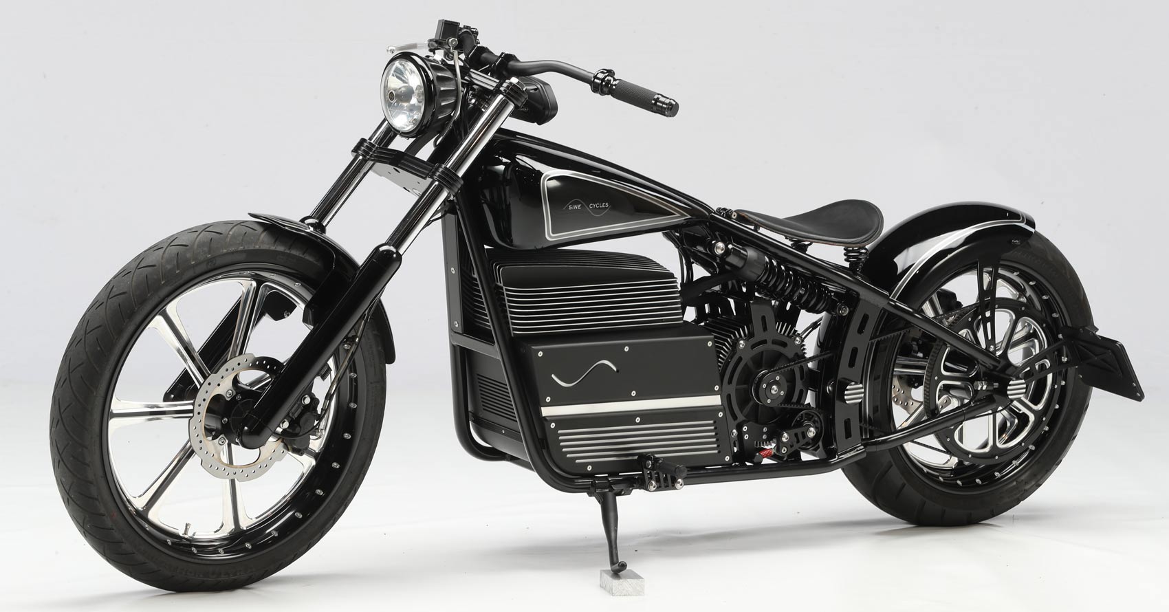 King Current: A scratch-built electric chopper from Switzerland ...